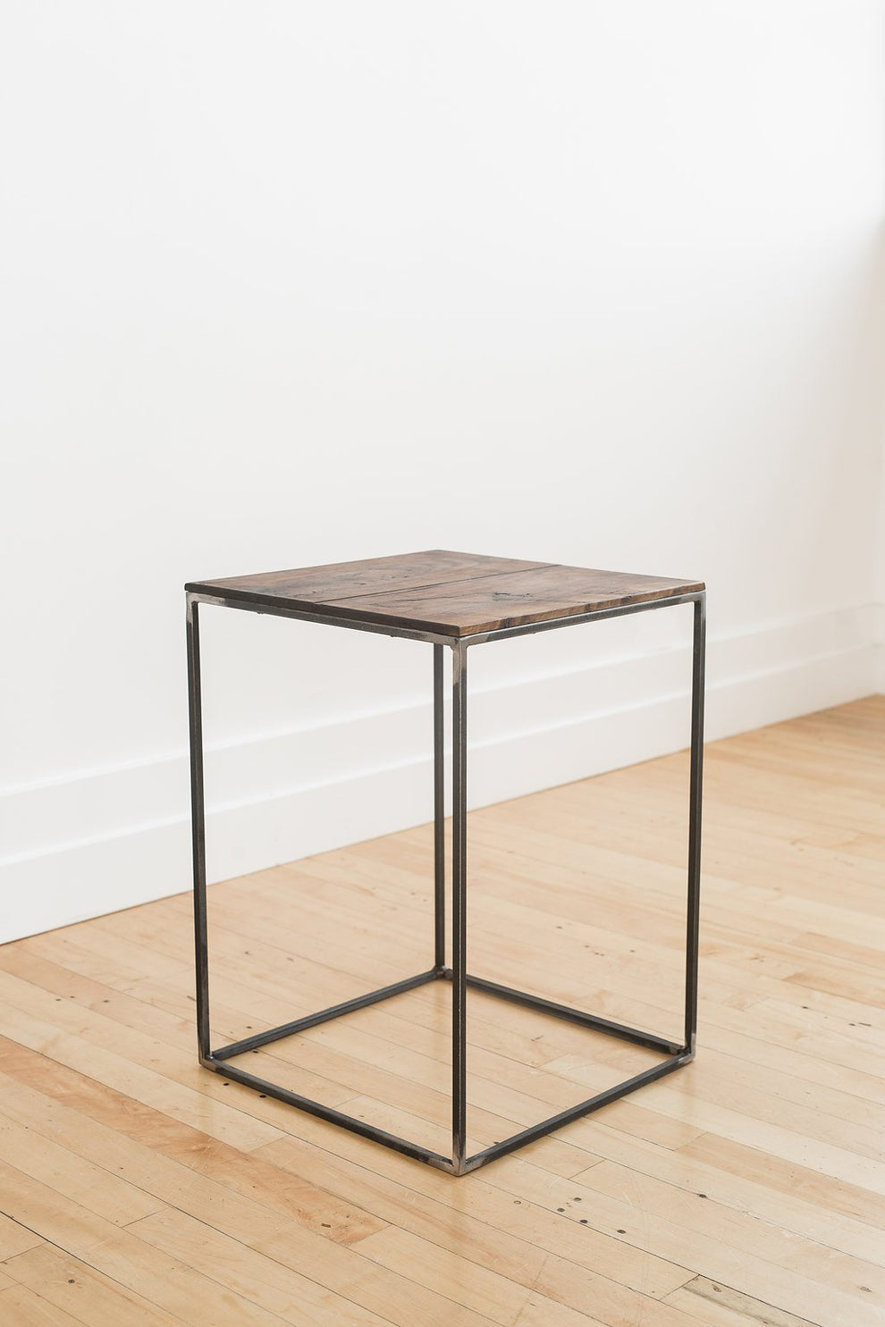 Prism Square End Table – Model Line Design